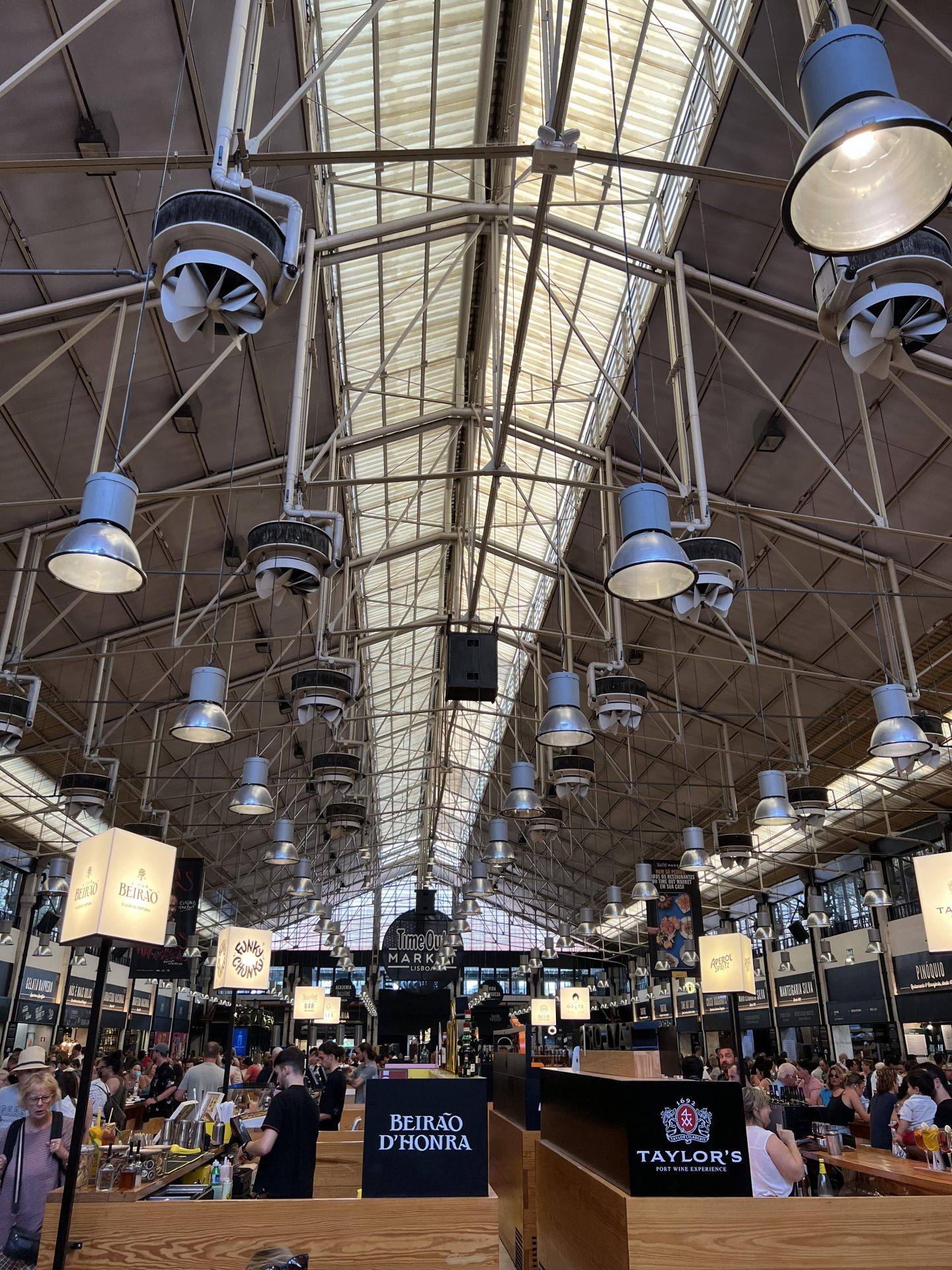 Où manger à Lisbonne? Mes bonnes adresses et 3 restaurants Black Owned ...